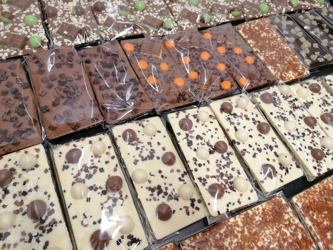 Choccotastic Loaded Finest Milk Chocolate Bar – The Hop Shed